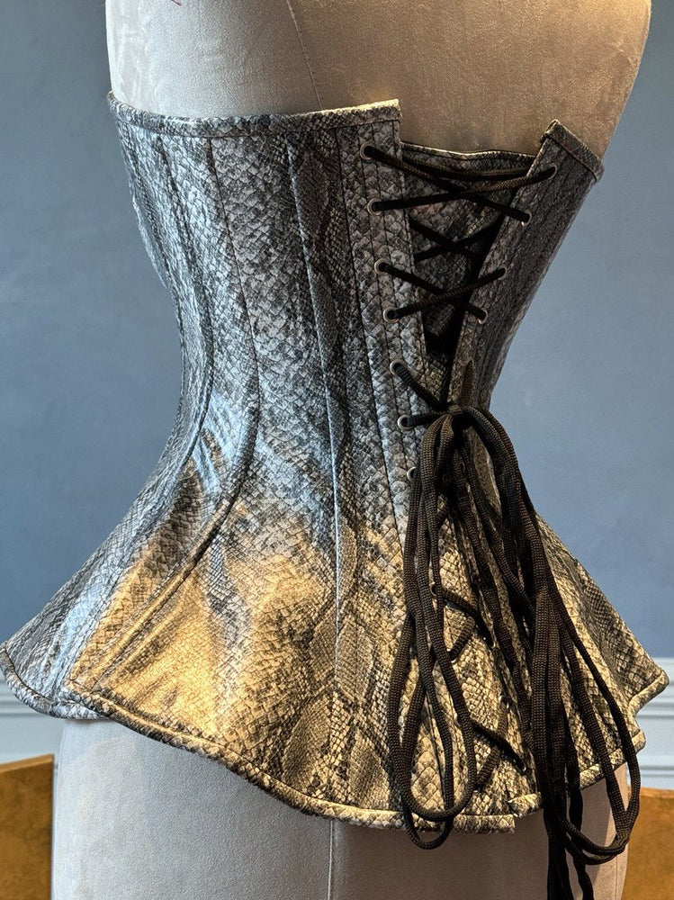 The Ramona Corset. Bespoke high quality authentic peplum style corset ...