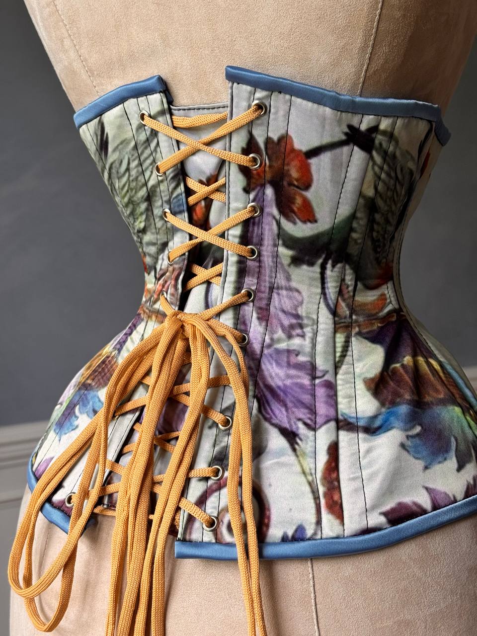 "The Aviary Vase" – Underbust Corset – Corsettery Art Collection ...